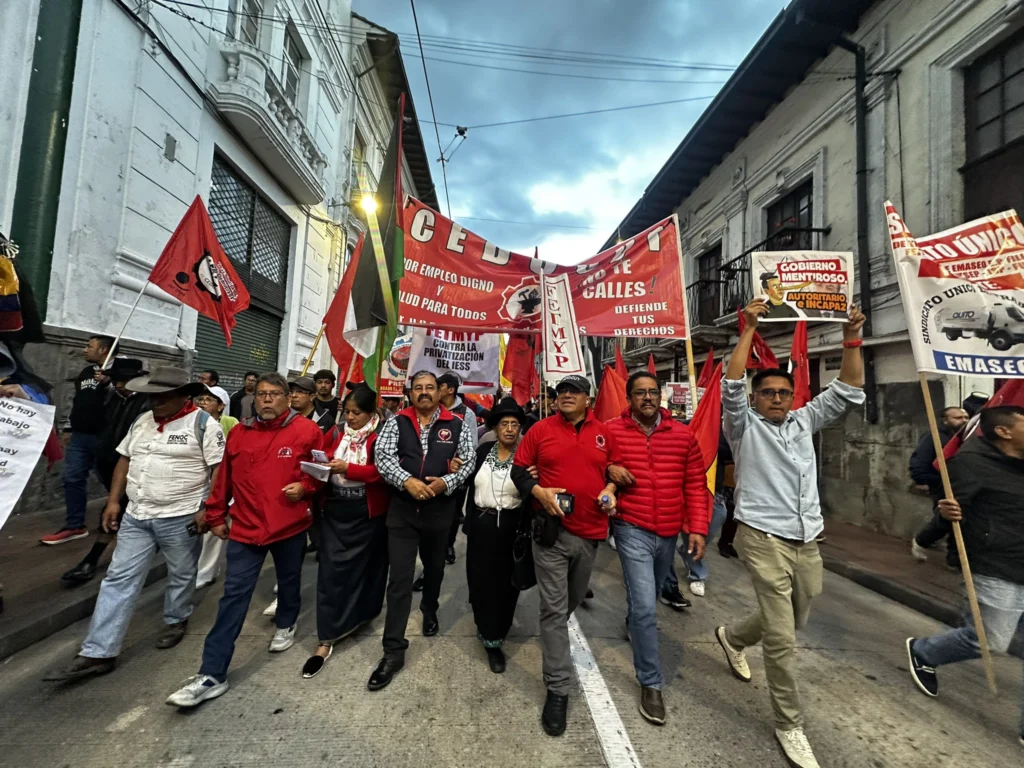 Bokep cia colmek an awesome bottom given her age, beautiful