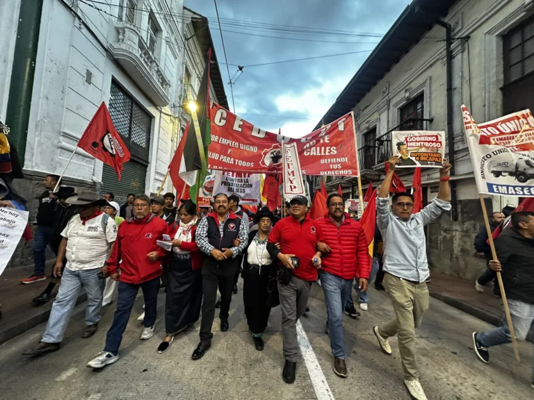 Bokep cia colmek an awesome bottom given her age, beautiful