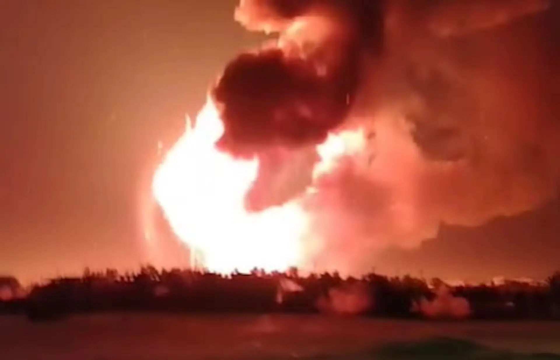 Al menos 15 heridos tras explosión e incendio en zona industrial de ...